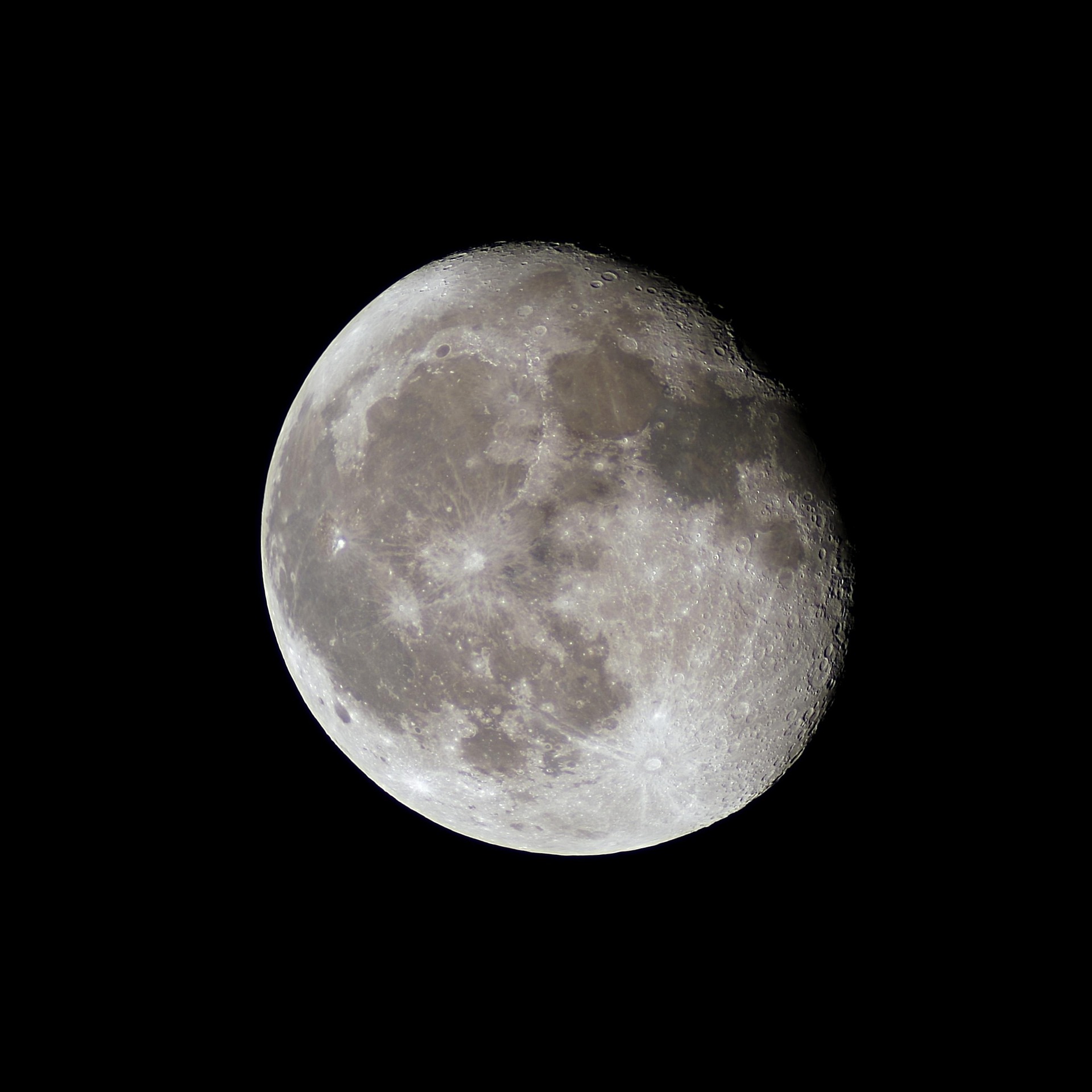 Wie groß ist der Mond? - Astronomie.net